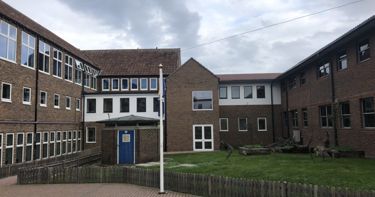 Glenthorne High School, Sutton | Scott White and Hookins