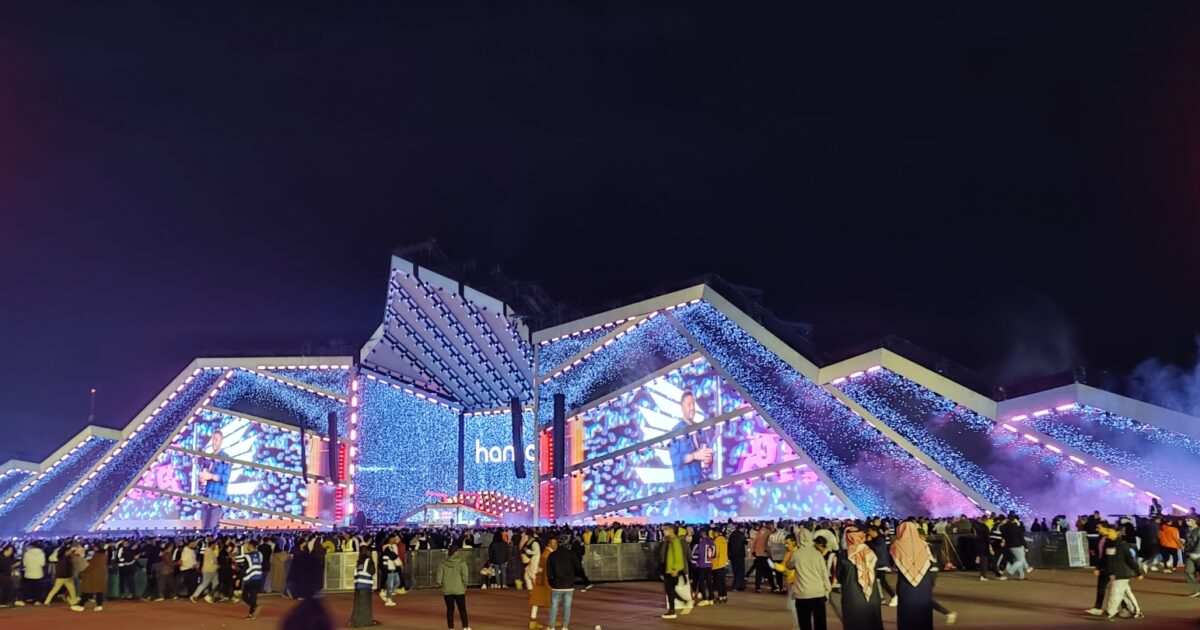 LED Screens at MDL Beast, Saudi Arabia | Scott White and Hookins